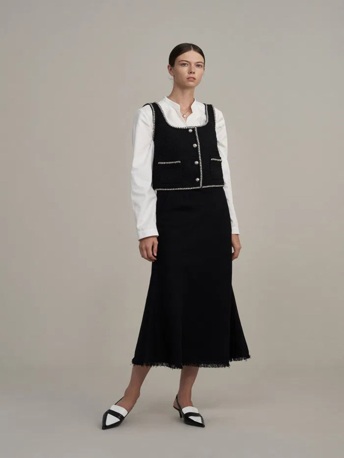 Hailey Contrast Trim Vest in Herringbone Tweed – Davin London